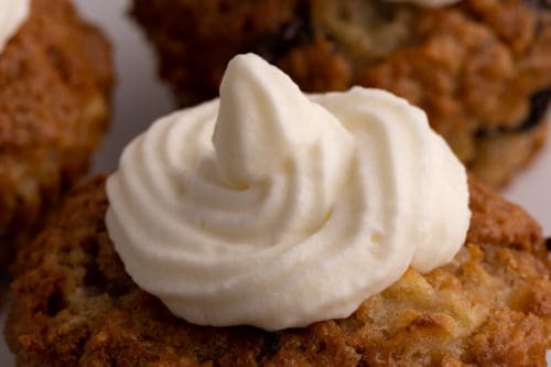 Can You Freeze Whipped Cream? Here's What Works and What Doesn't - Can ...